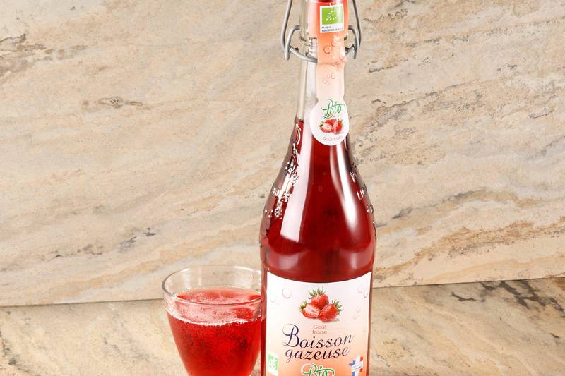La Boisson gazeuse BIO goût fraise - Mon Marché